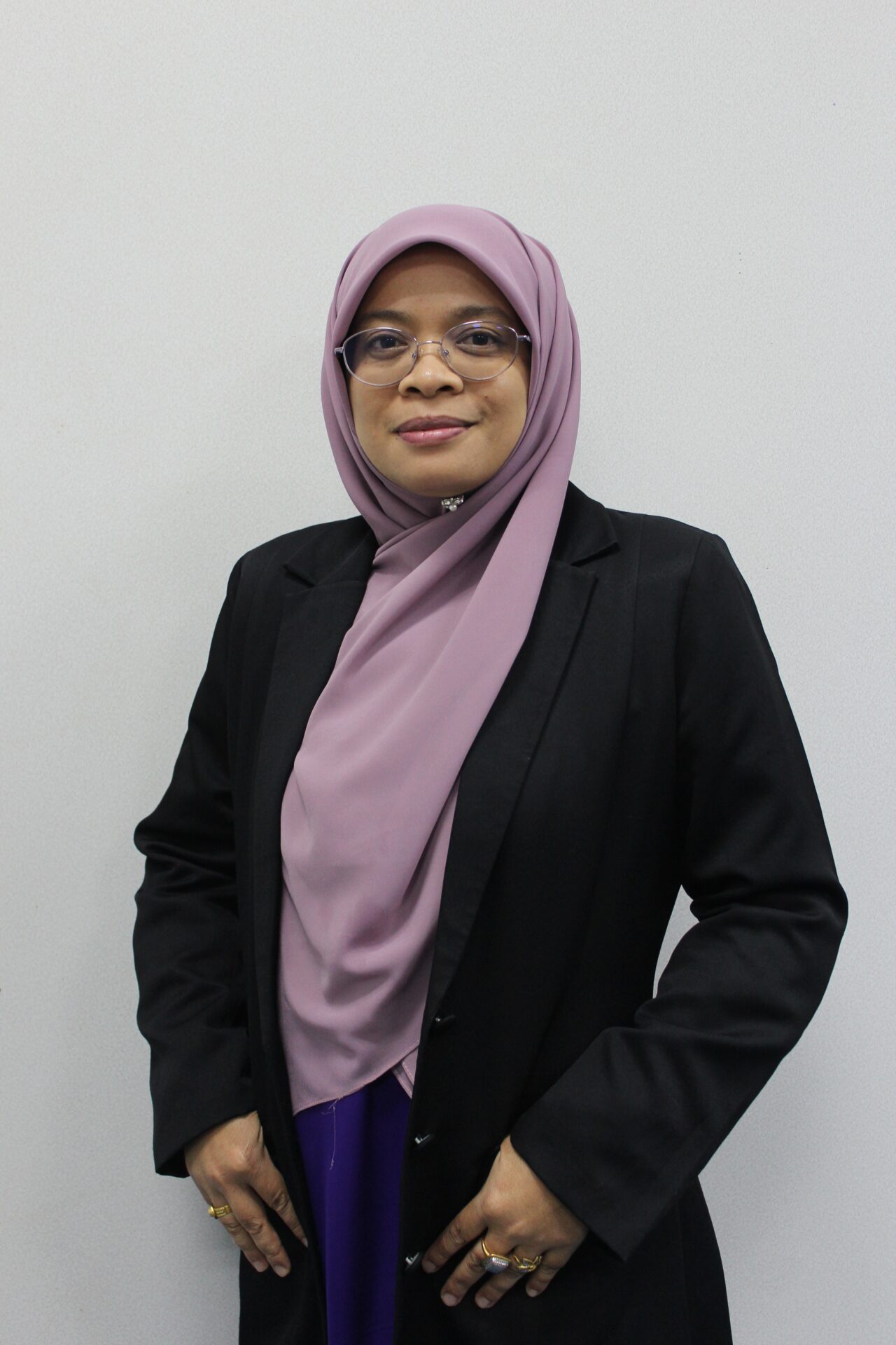 Direktori Staf Pusat Islam UTM Johor Bahru | UTM ISLAMIC CENTRE